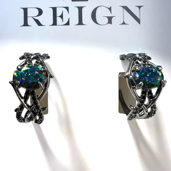 bomb party | Jewelry | Bomb Party Villain Reign Earrings Mysterious ...